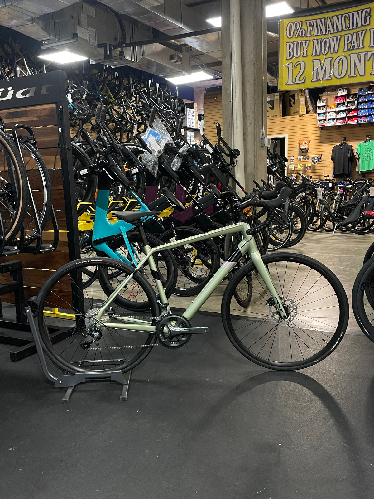 Felt VR40 Disc Shimano Tiagra - Clover Green 2023 — Playtri The Colony